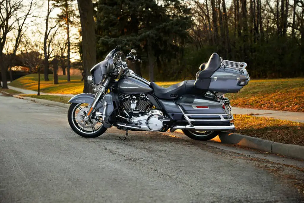 Stage 1 Vs Stage 2 Harley Davidson - White Star Rides