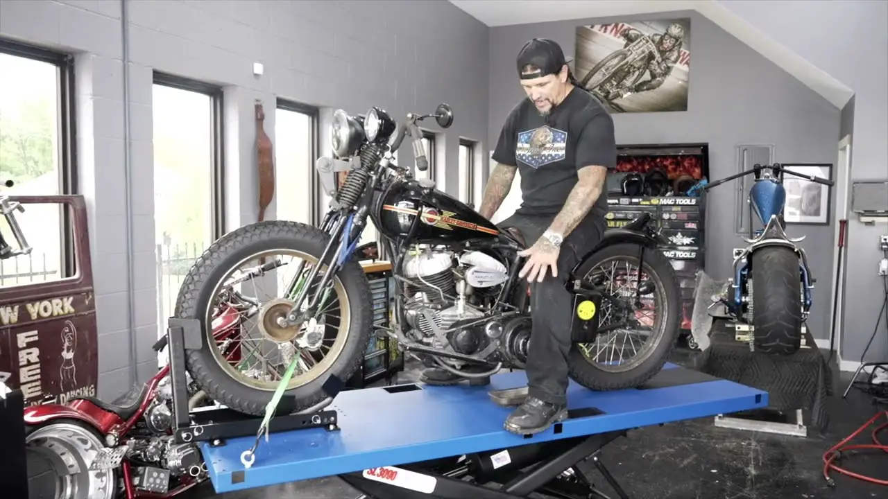 What Are The Different Types Of Motorcycle Lifts Available For Harley ...