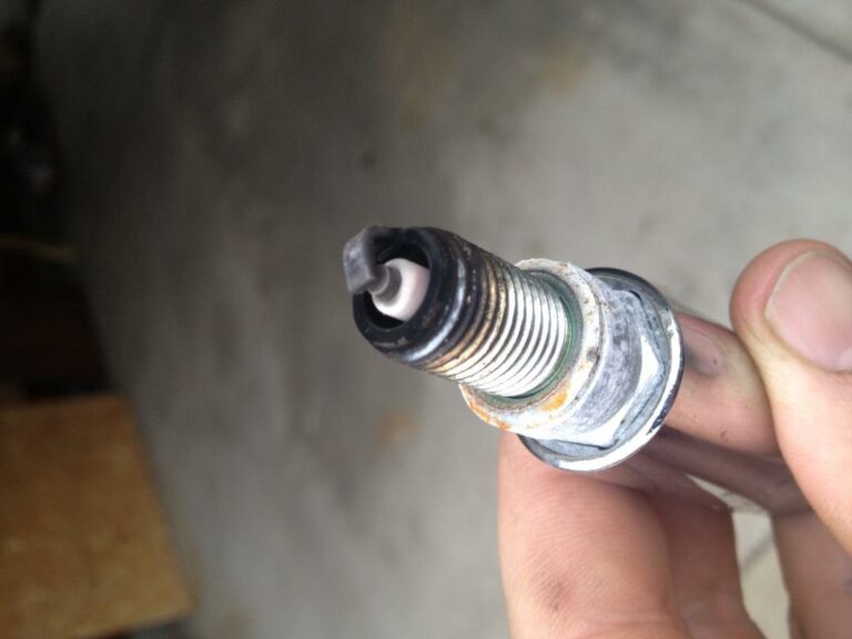 What Are The Signs Of A Faulty Spark Plug In A Harley-Davidson